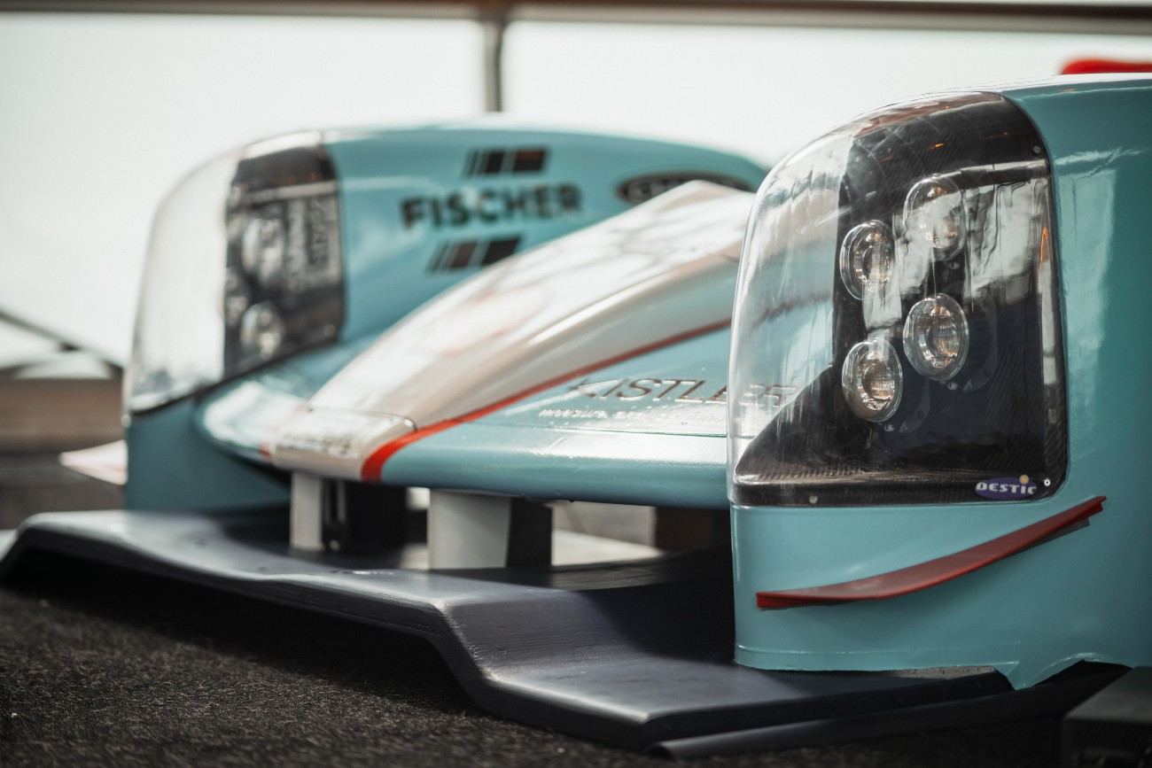 Delfts studententeam presenteert nieuwe waterstofracer Forze IX - KIJK ...