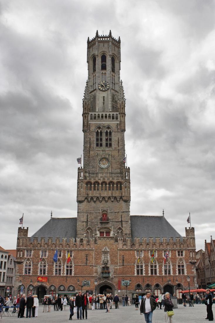 Drie bouwwerken die net als de Toren van Pisa scheef staan - KIJK Magazine